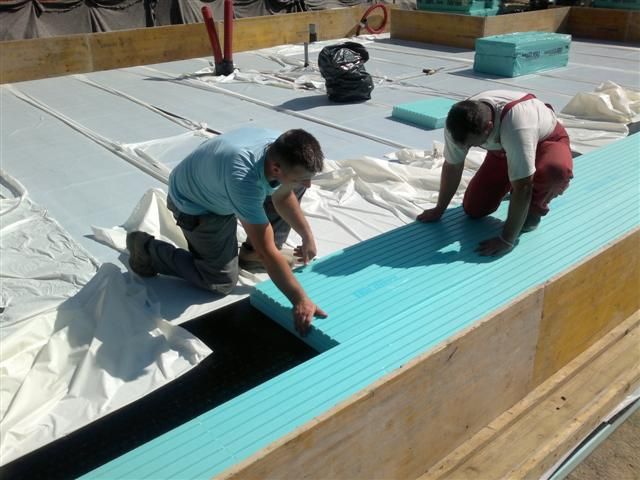 Temeljna plošča in ustrezna izolacija temelja